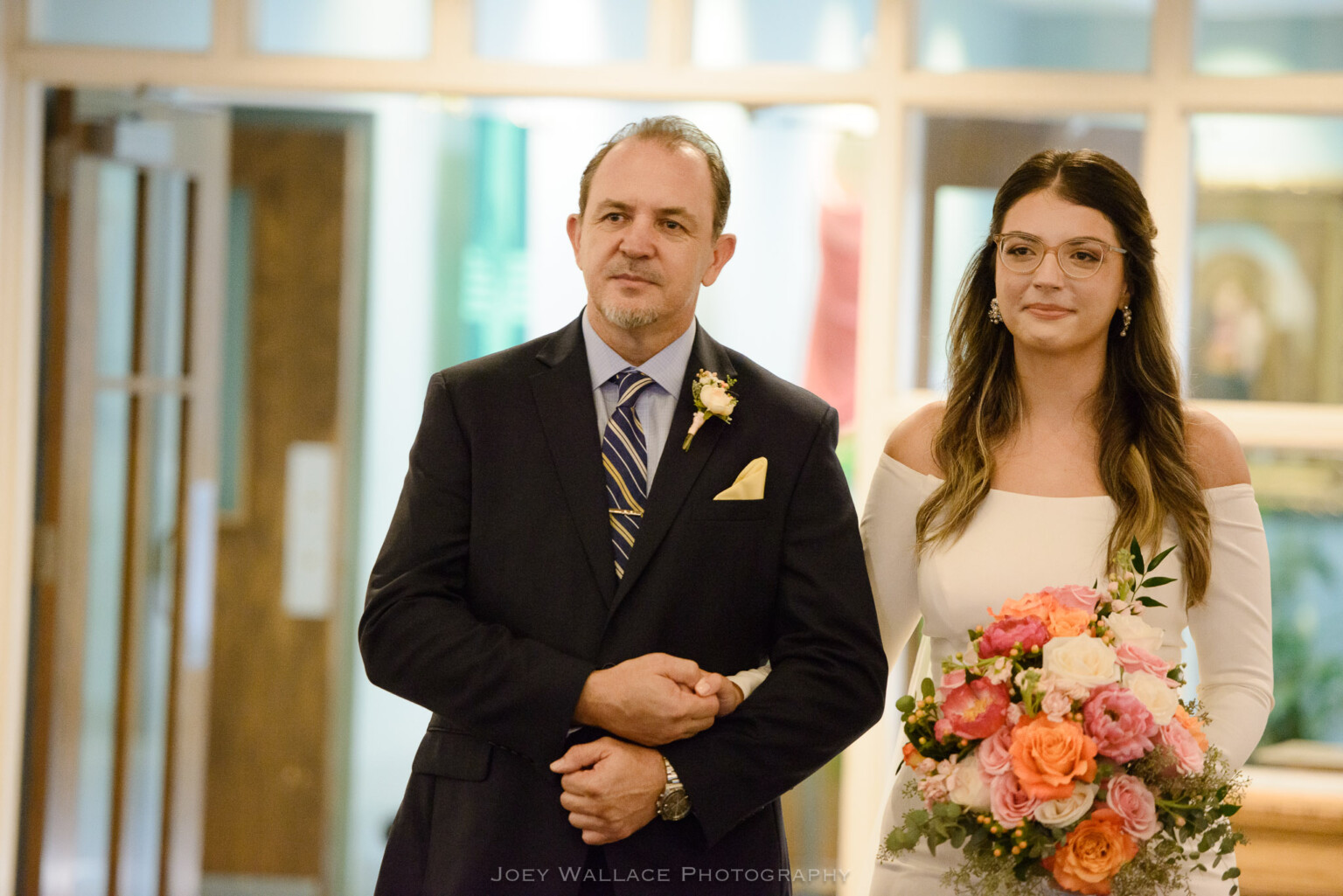 A heavenly catholic wedding ceremony at the Holy Trinity Catholic ...